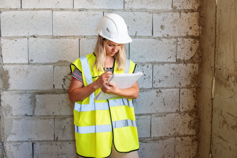 Female Foreman Officer Inspector, Building Inspector, Engineer or ...
