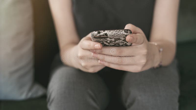 Female Hand Using Mobile Phone Stock Photo - Image of messaging, hand ...