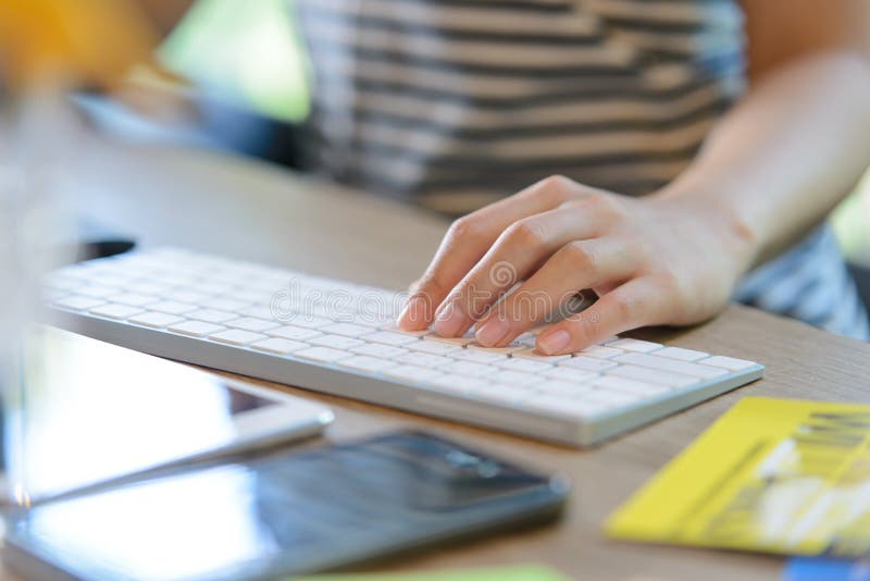 Female Left-hand Typing on Keyboard Stock Photo - Image of office ...