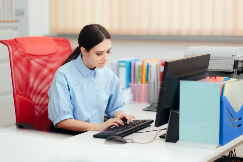Office Business Woman Working at a Desktop Computer Stock Image - Image ...