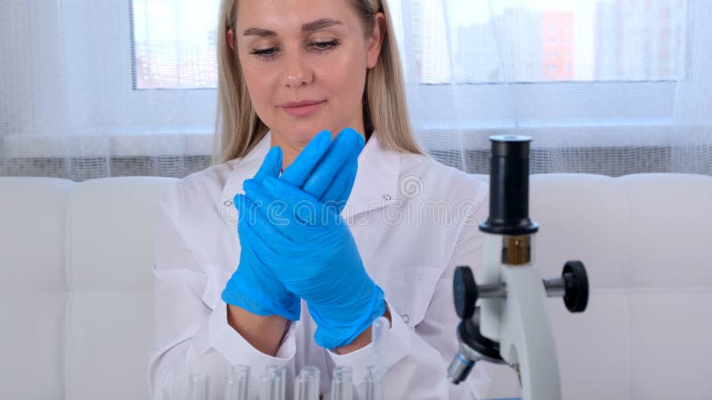 448 Laboratory Microorganisms Microscope Stock Photos - Free & Royalty ...