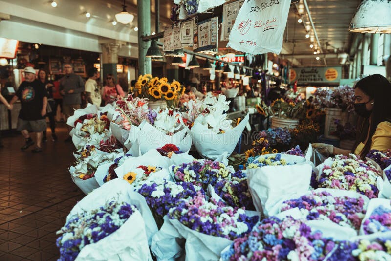 Female Selling Flowers in the Market Editorial Stock Image - Image of ...
