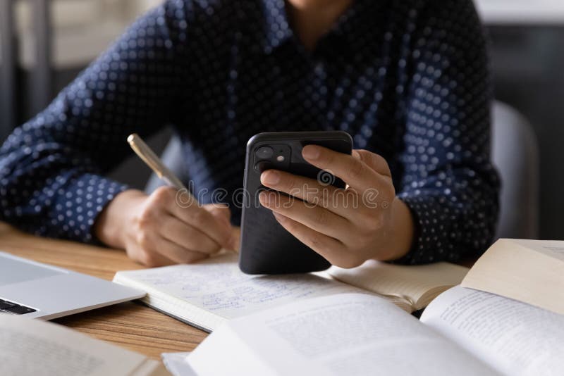 Female Student Using Online Learning App on Smartphone Stock Photo ...