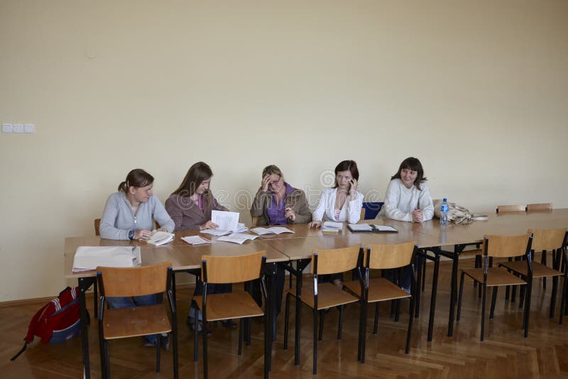 Female Students in Classroom Editorial Image - Image of problem, exam ...