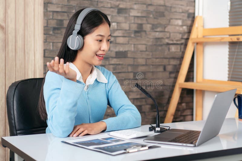 17,793 Camera To Laptop Pictures Stock Photos - Free & Royalty-Free ...