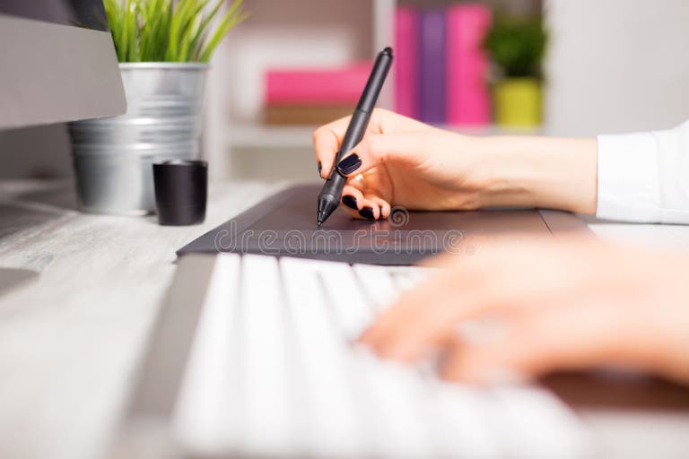 4,628 Easy Drawing Dions Stock Photos - Free & Royalty-Free Stock ...