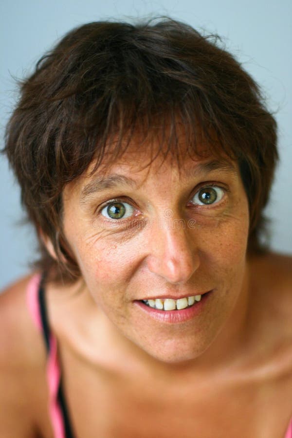 Femme de sourire photo stock. Image du dame, bonheur, modèle - 7483858