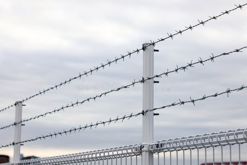 Fence with Barb Wire, Metal Chain with Spike for Safety and Security ...