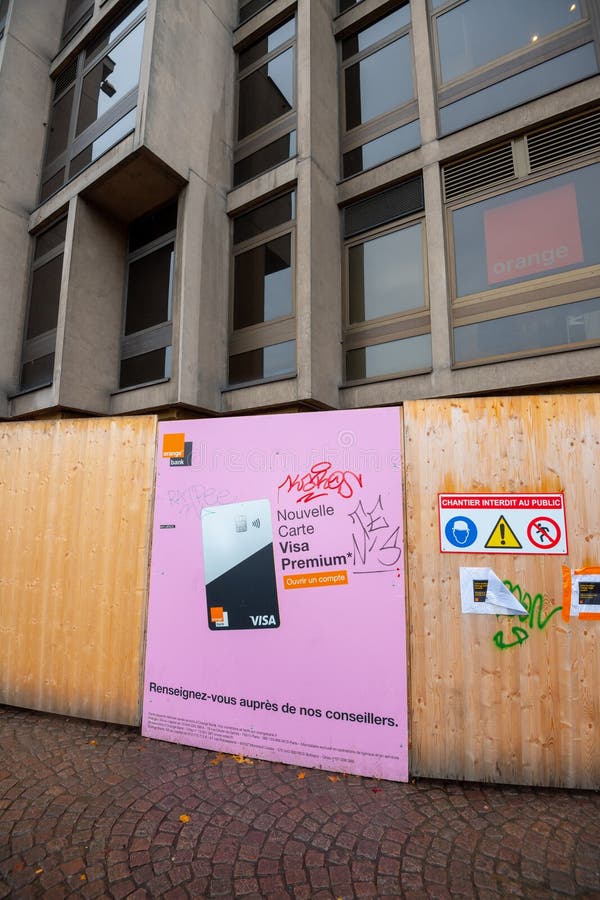Fence of Orange Bank Visa Premium Credit Card Advertising Editorial ... Fence of Orange Bank Visa Premium Credit Card Advertising Editorial ...