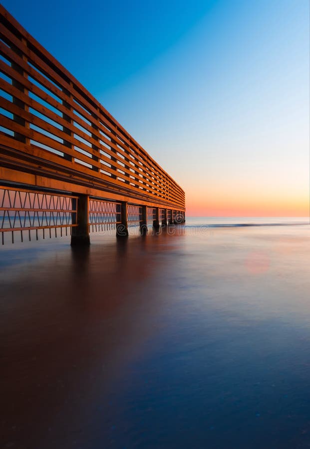 Fence, stretching into sea stock image. Image of outdoor - 59077837