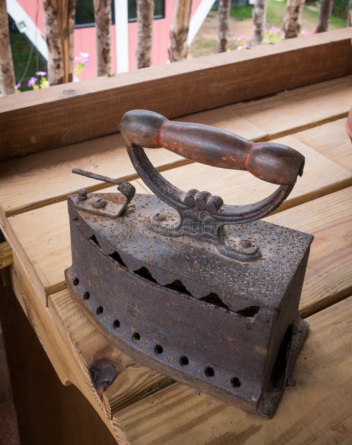 340 Vieux Fer Repasser De Vintage Photos libres de droits et gratuites ...