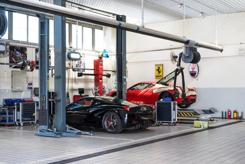 Automotive Auto Car Repair Shop Stock Photo - Image of mechanics ...