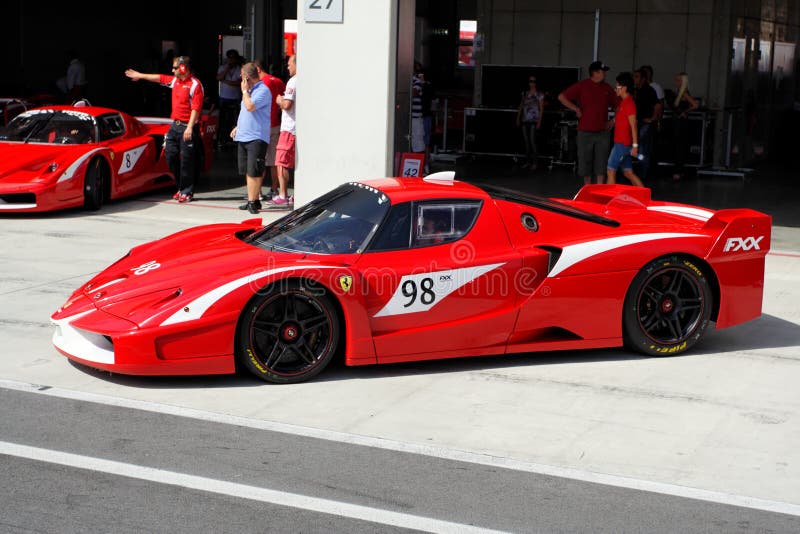 Ferrari FXX in pit editorial stock image. Image of motor - 21313319