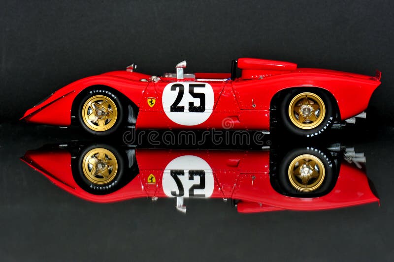 Ferrari 312P Spyder - Vista Lateral Imagen de archivo editorial ...