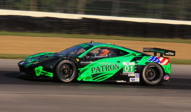 Ferrari racerbil redaktionell arkivfoto. Bild av fokuserat - 50354028