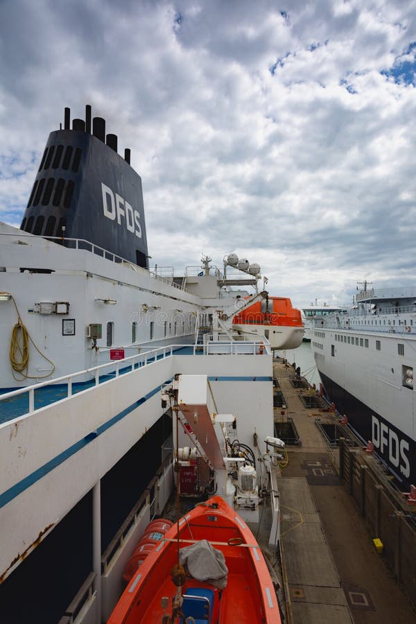 The Ferries DFDS Parking in the Dover Port , Great Britain Editorial ...