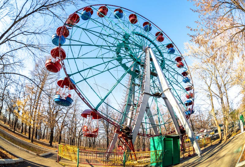 Ferris Wheel. Big Observation Wheel in the Park Editorial Image - Image ...
