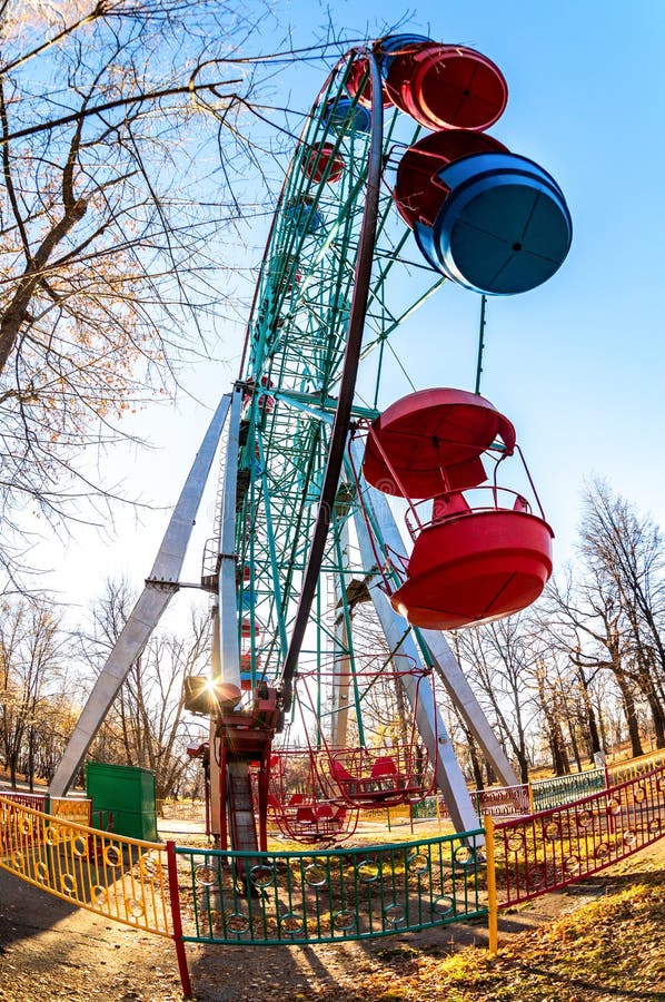 Ferris Wheel. Big Observation Wheel in the Park Editorial Photography ...