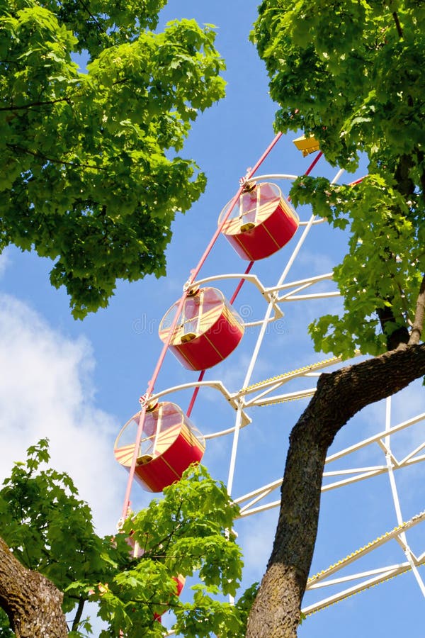 Ferris wheel carousel stock image. Image of ferris, admiration - 20423343