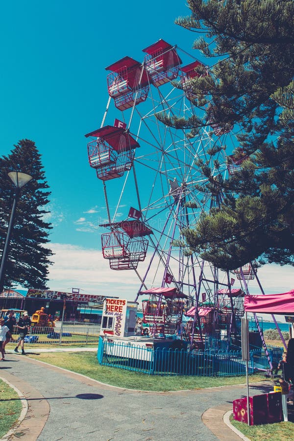 Ferris wheel at a fair editorial stock photo. Image of wheel - 89021478