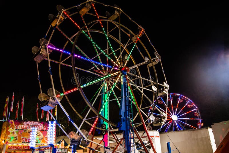 Fare Wheel editorial photography. Image of lights, ferris - 104792092