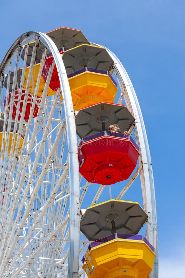 Ferris wheel editorial stock photo. Image of observation - 189982713