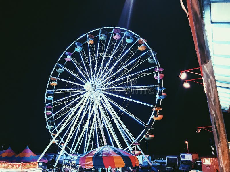 Ferris wheel editorial image. Image of wheel, night - 108199865