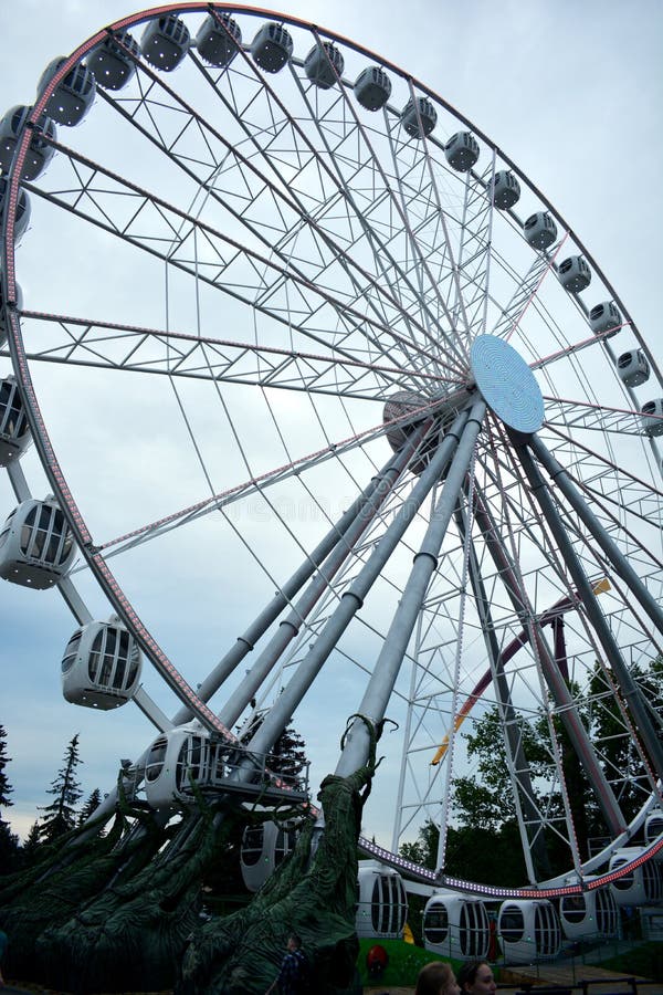 Ferris Wheel of White Color Stock Image - Image of building ...