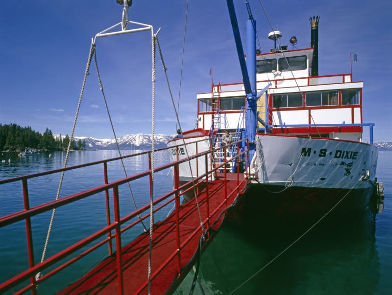 Ferry boat editorial stock photo. Image of ferry, nature - 52704323