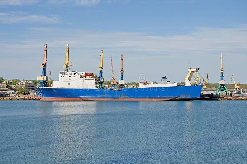 Ferry in the port of Kerch stock image. Image of vessel - 54485311