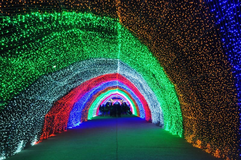 Festival Del Tunnel Della Luce Dell'arcobaleno LED Immagine Stock ...