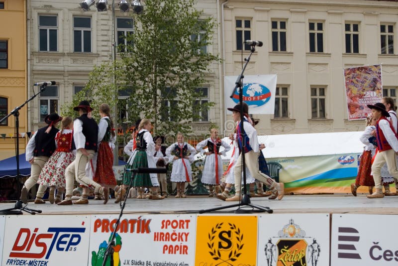 Festival Internacional CIOFF Del Folclore Fotografía editorial - Imagen ...