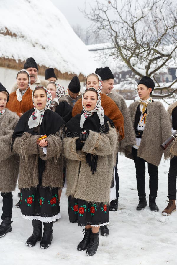 Festival Roumain D'hiver Dans Maramures Photographie éditorial - Image ...