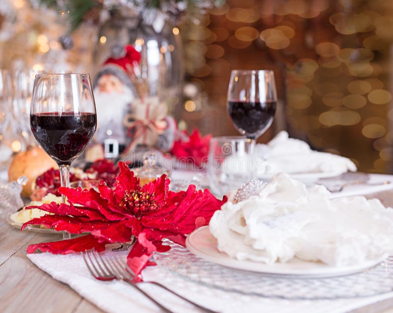 Festive Table Setting, Table Setting Stock Image - Image of elements ... Festive Table Setting, Table Setting Stock Image - Image of elements ...