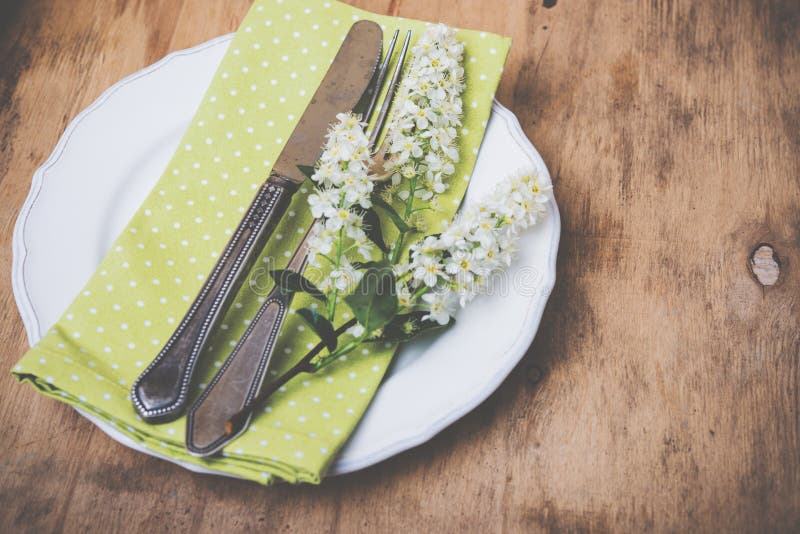 Rustikales Gedeck Archivbilder - Abgabe des Download-504 geben Fotos frei