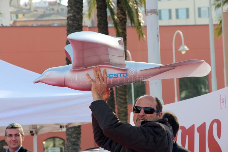 Festo smartbird editorial photo. Image of technical, genoa - 21811071