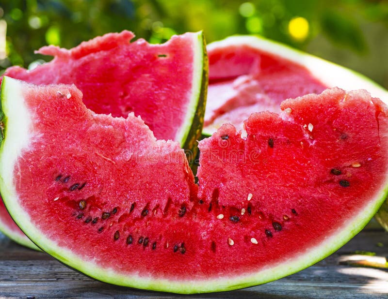 Soltanto Fetta Rossa Di Anguria Matura Immagine Stock - Immagine di ...