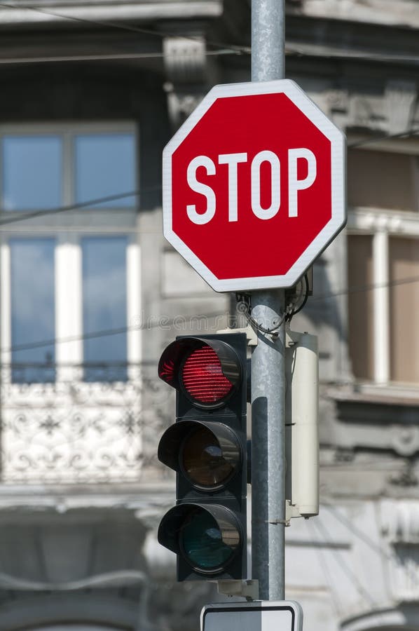 Feu de signalisation rouge photo stock. Image du circulation - 44462074