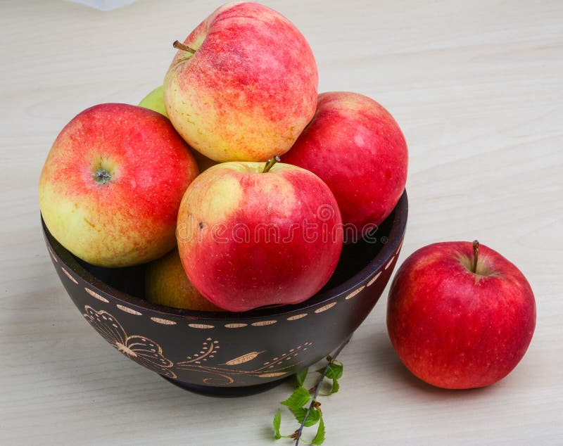 Few apples stock image. Image of healthy, green, leaf - 54167895