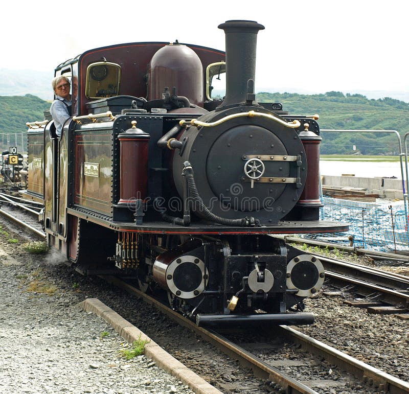 Ffestiniog Railway Steam Engine Approaching Porthmadog Station - North ...