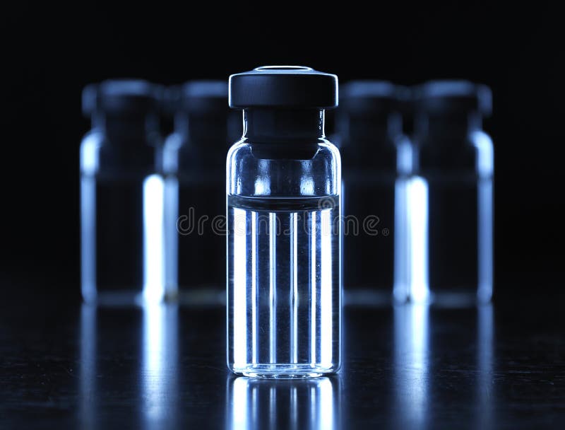 Fiale del farmaco fotografia stock. Immagine di paziente - 22933436