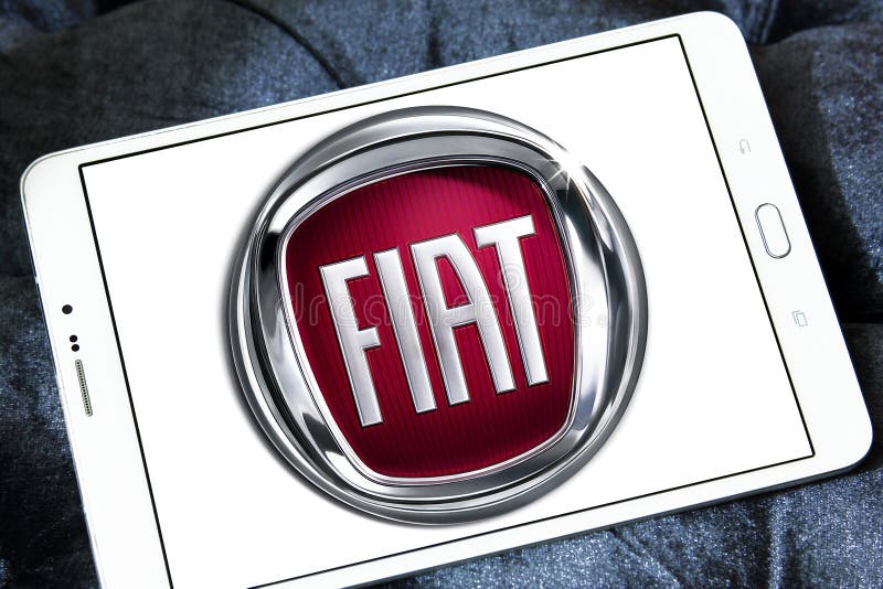 Fiat car logo editorial photo. Image of lancia, renault - 94917961