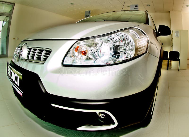 Fiat-System - Ausstellung Sedici 4x4 Redaktionelles Stockfotografie ...