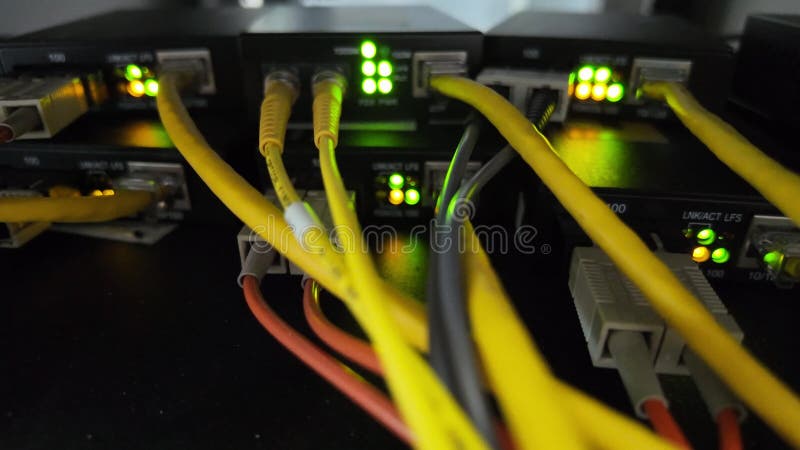 Fiber Optic Cables for Connecting Multi-mode and Single-mode Networks ...