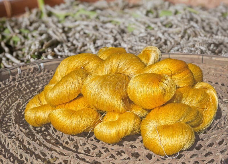 Fibre di seta immagine stock. Immagine di tessitura - 133026137