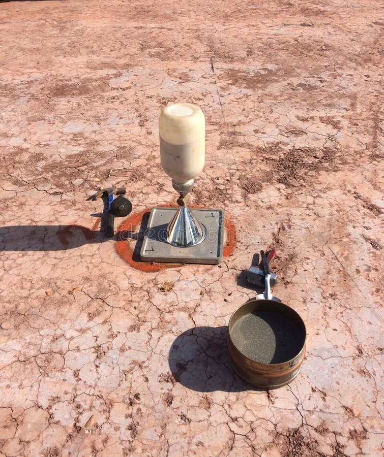 Field Density Test of Soil Apparatus Stock Photo - Image of moisture ... Field Density Test of Soil Apparatus Stock Photo - Image of moisture ...