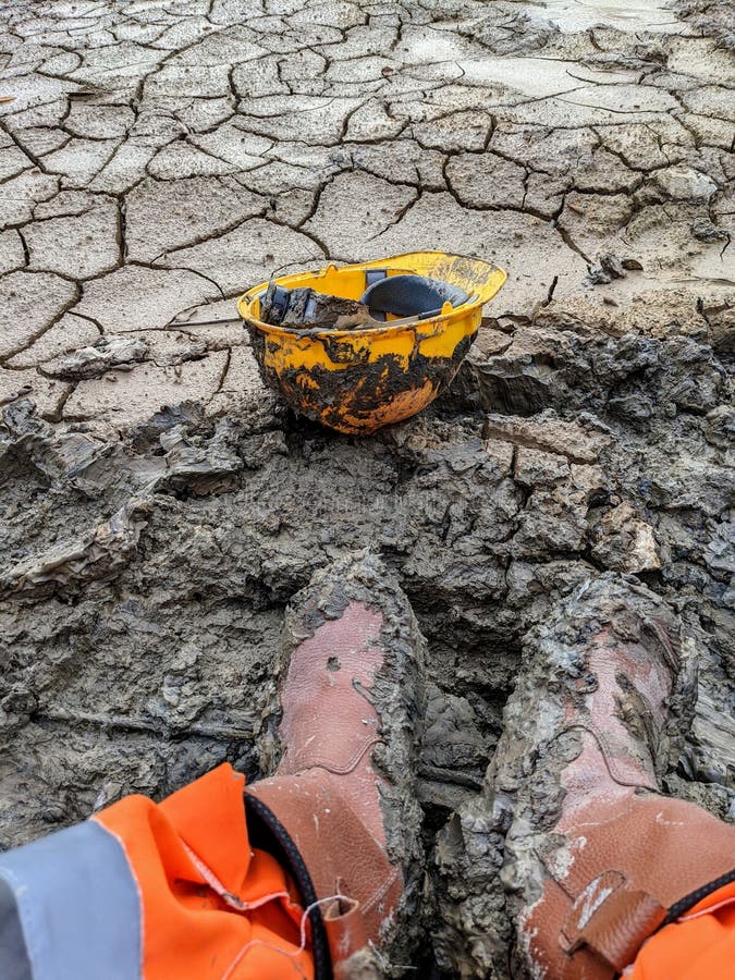 Field Workers in the Mine Get Hit by Mud Stock Image - Image of workers ...