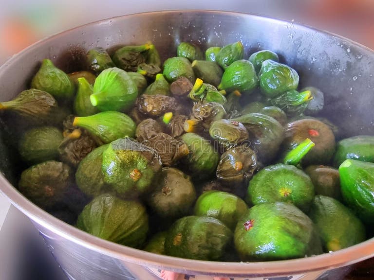 Fig Figs Wild Making Syrop Sweet in the Kitchen Stock Image - Image of ...
