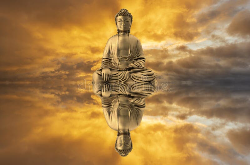 Buda Que Medita Con Una Salida Del Sol En El Fondo Imagen de archivo ...