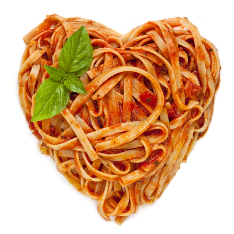 Figura Del Cuore Degli Spaghetti Con Basilico Fotografia Stock ...